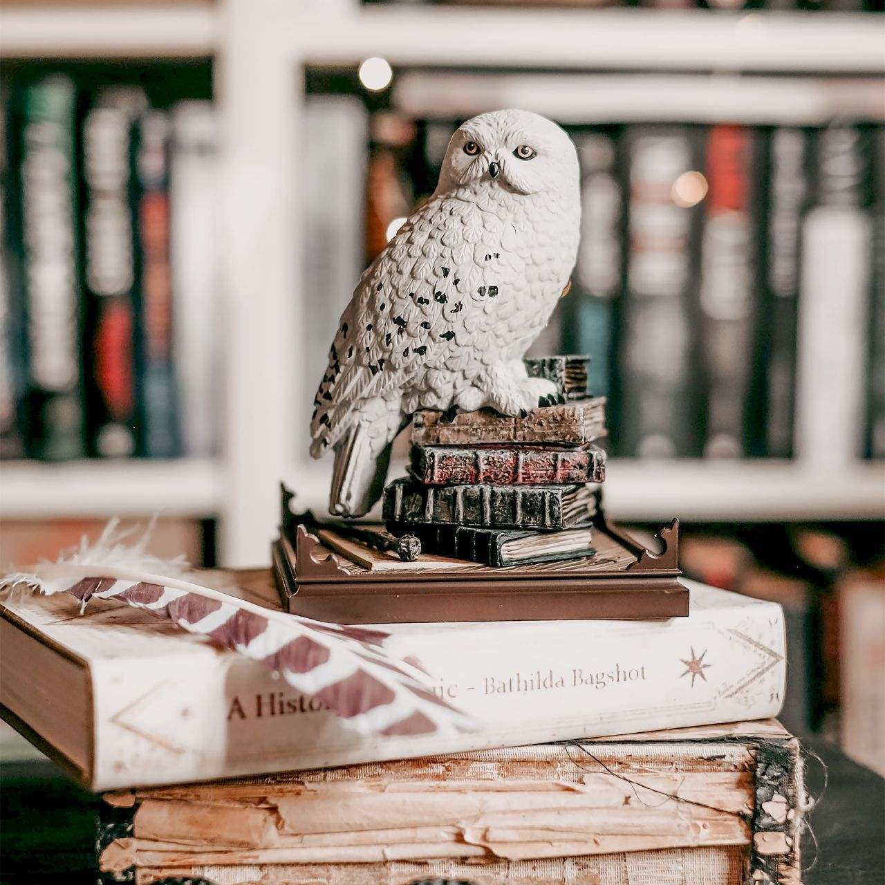Hedwig - Harry Potter Magical Creatures Figure | Elbenwald