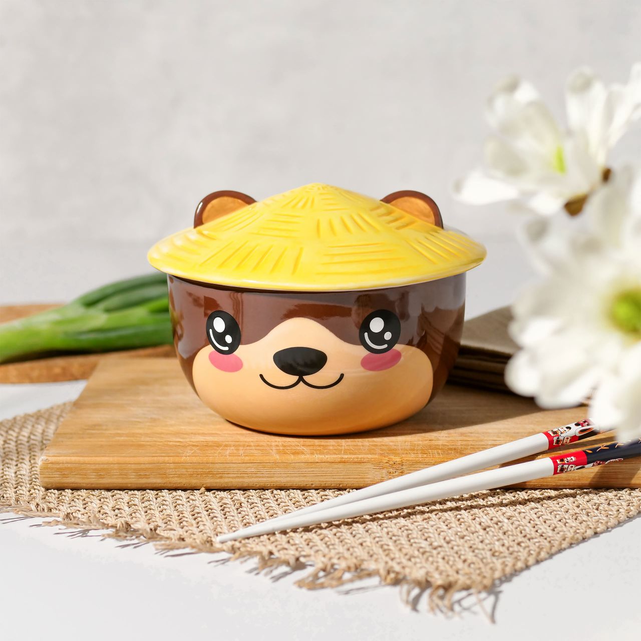 Otter Kawaii Bowl with Lid for Anime Fans | Elbenwald
