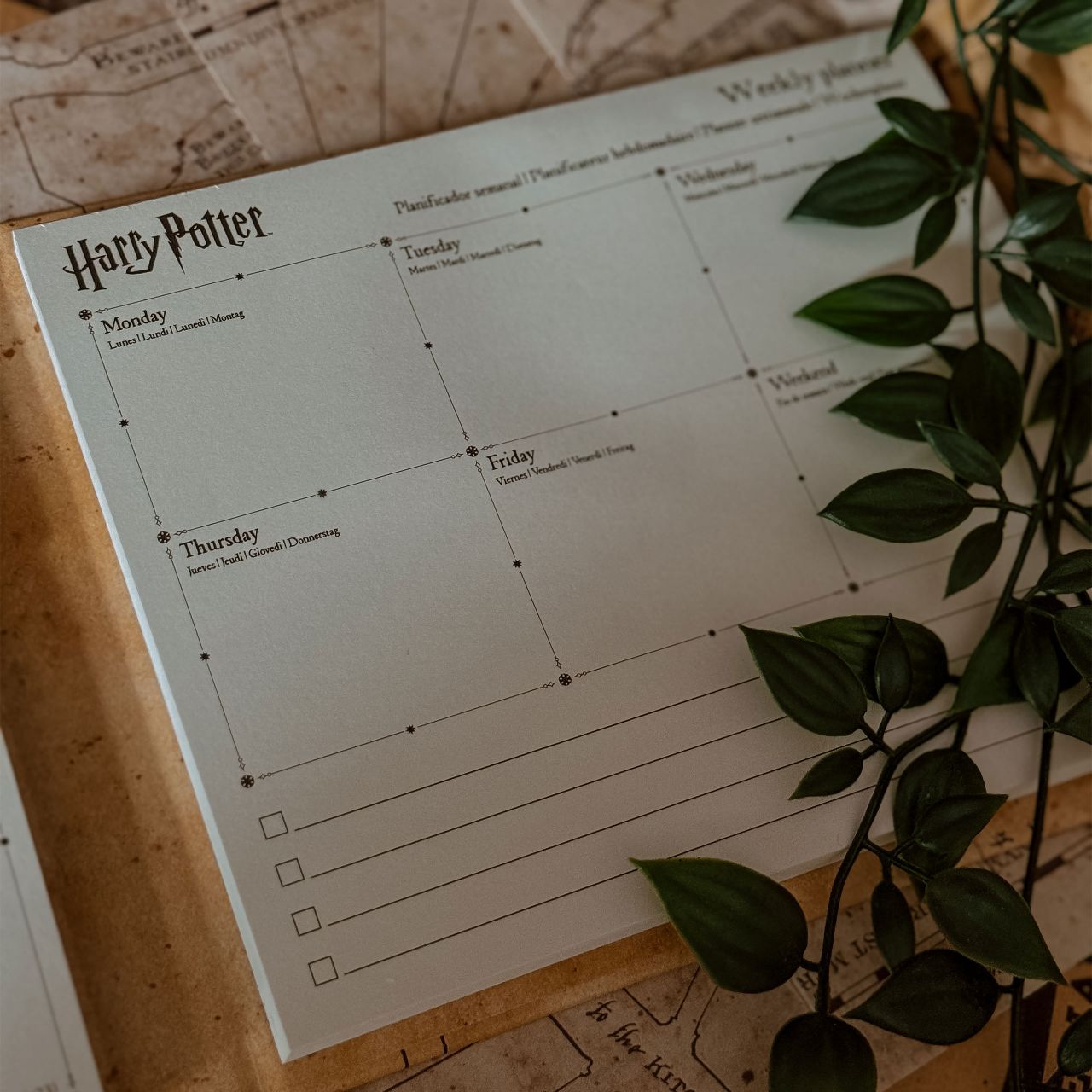 Harry Potter - Marauder's Map Weekly Planner Book | Elbenwald