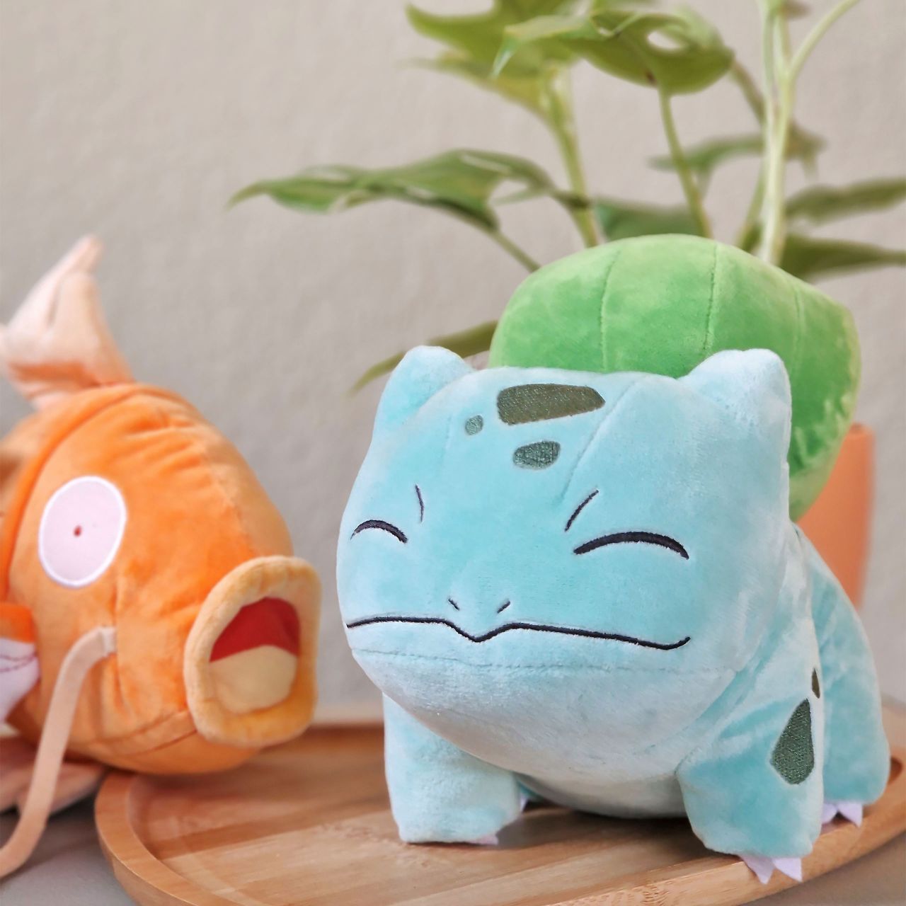 Pokemon - Bulbasaur Plush Figure | Elbenwald