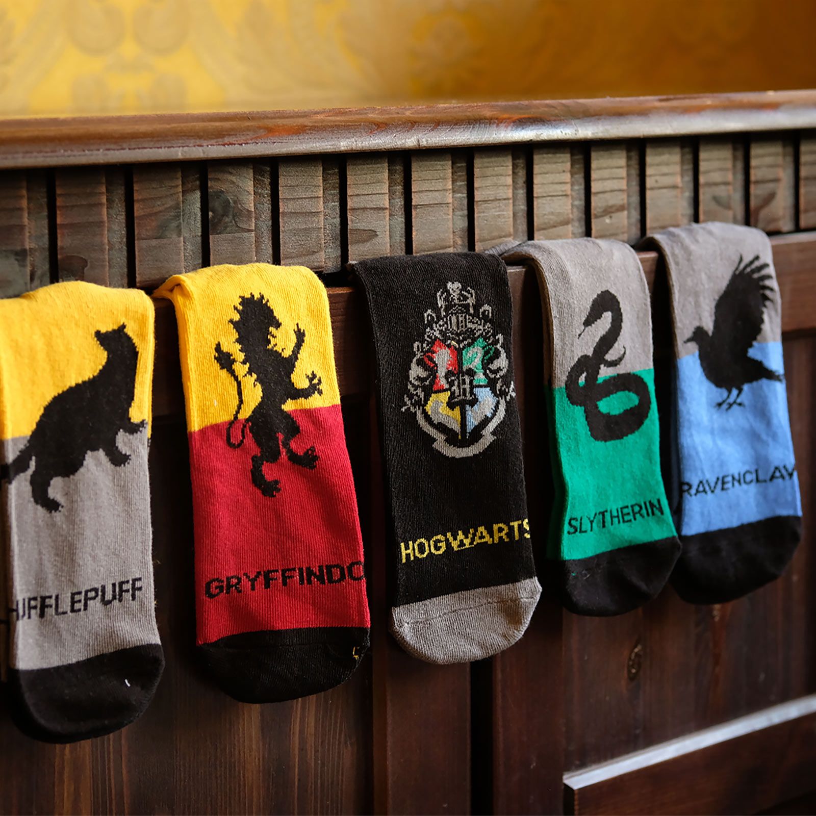 Harry Potter - Hogwarts Sneaker Socks 5 Pair Set | Elbenwald