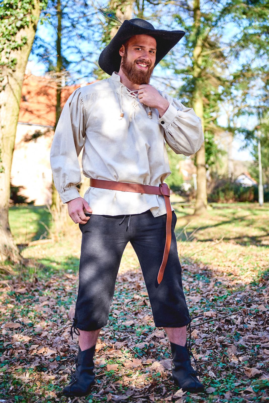 Medieval Knee Breeches Veli Black | Elbenwald