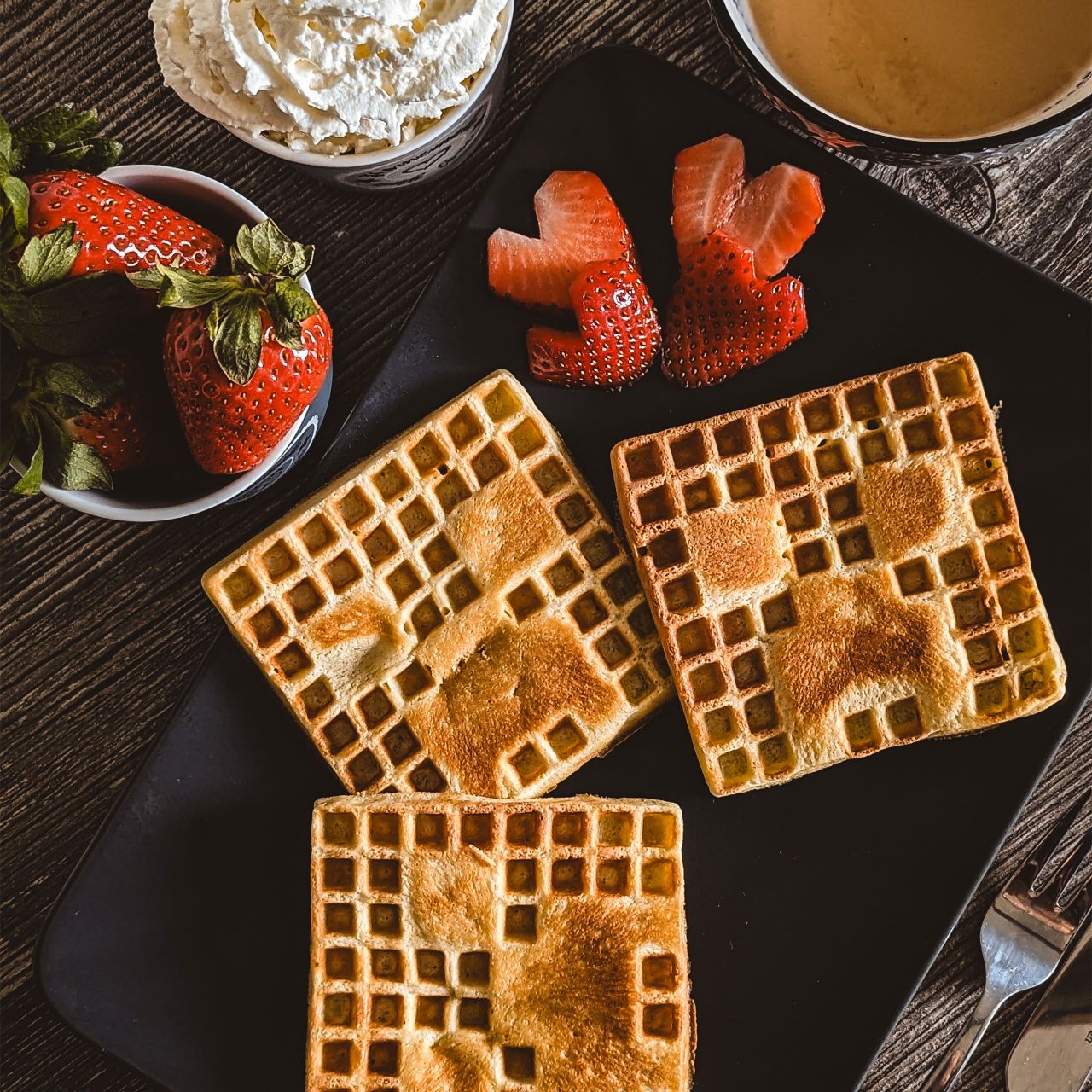 Minecraft - Creeper Waffle Iron | Elbenwald