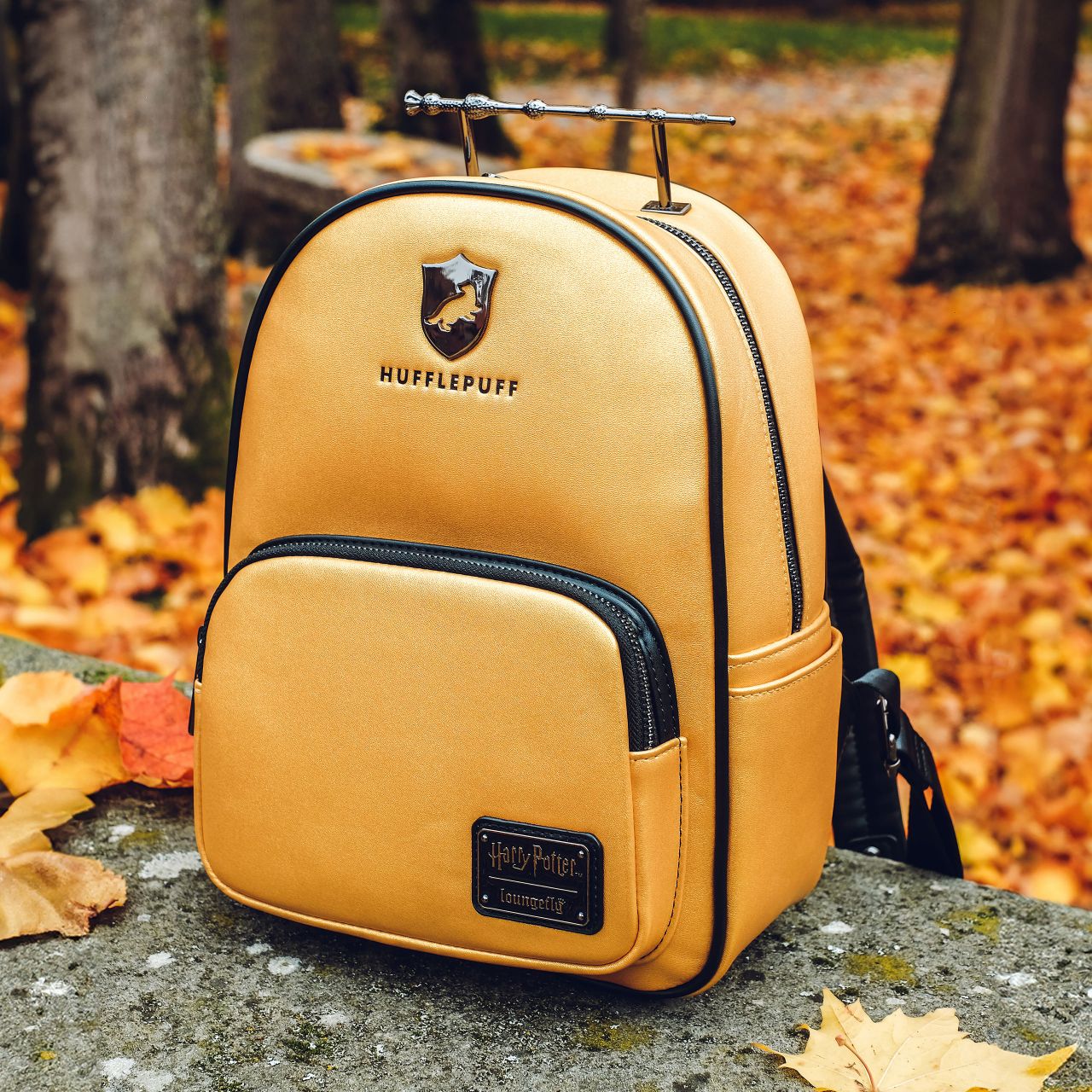 Harry Potter - Hufflepuff Glitter Mini Backpack | Elbenwald