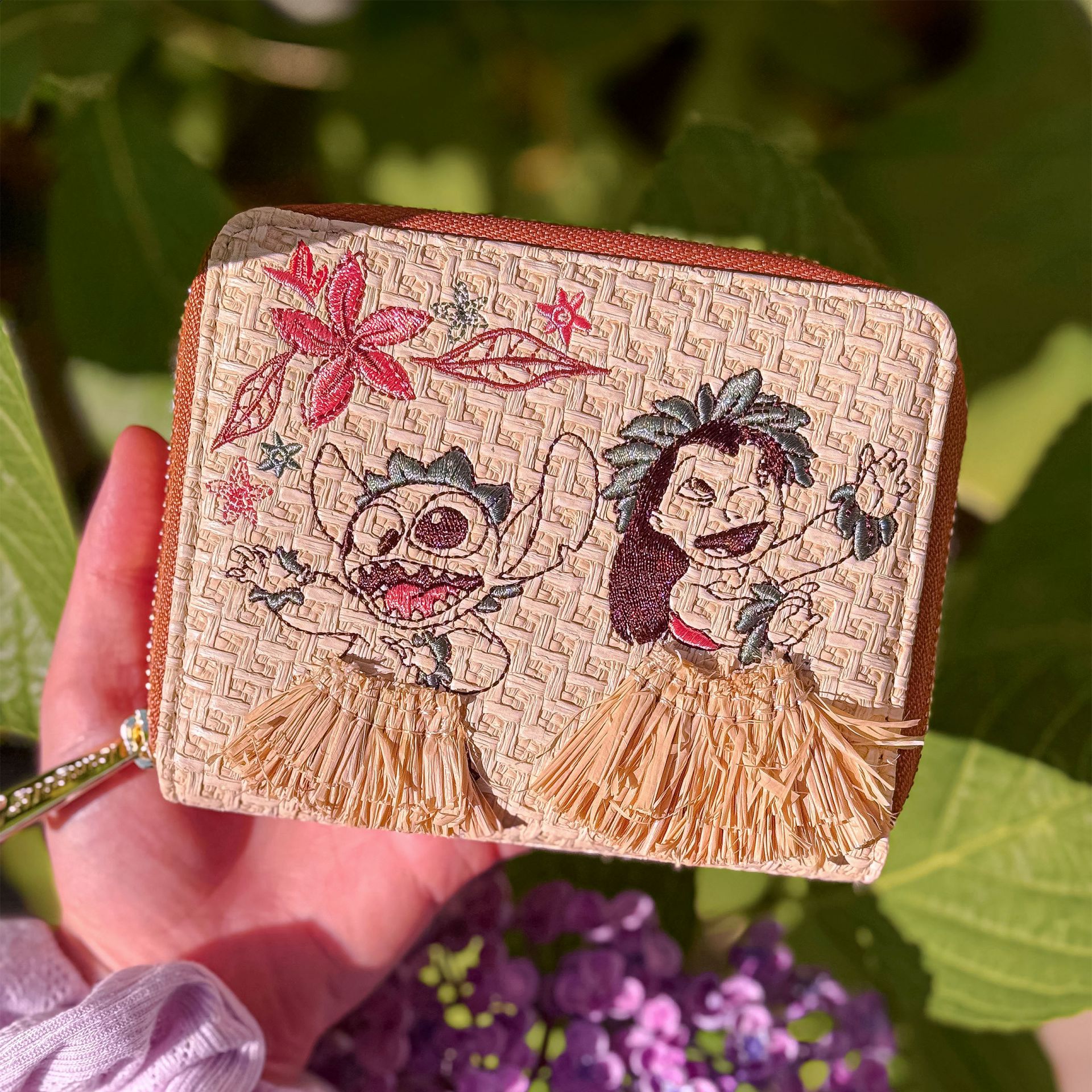 Stitch Hawaii Wallet - Lilo & Stitch | Elbenwald