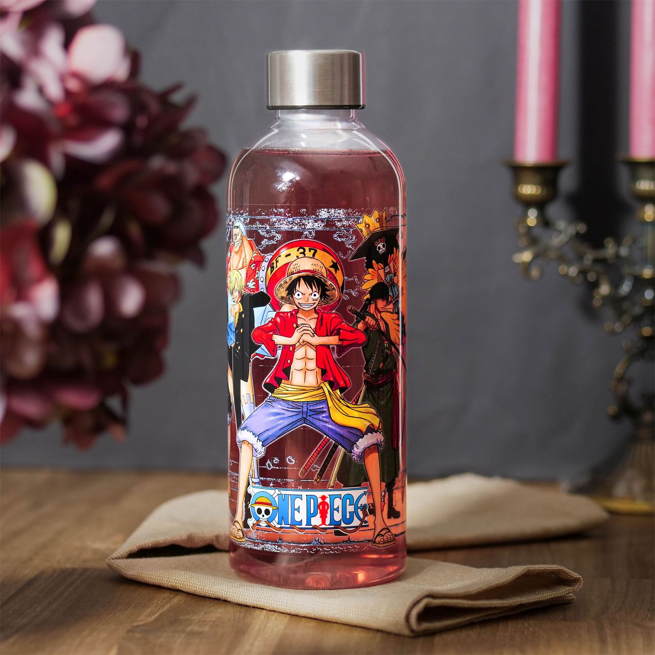 One Piece - Luffy with Crew Water Bottle | Elbenwald
