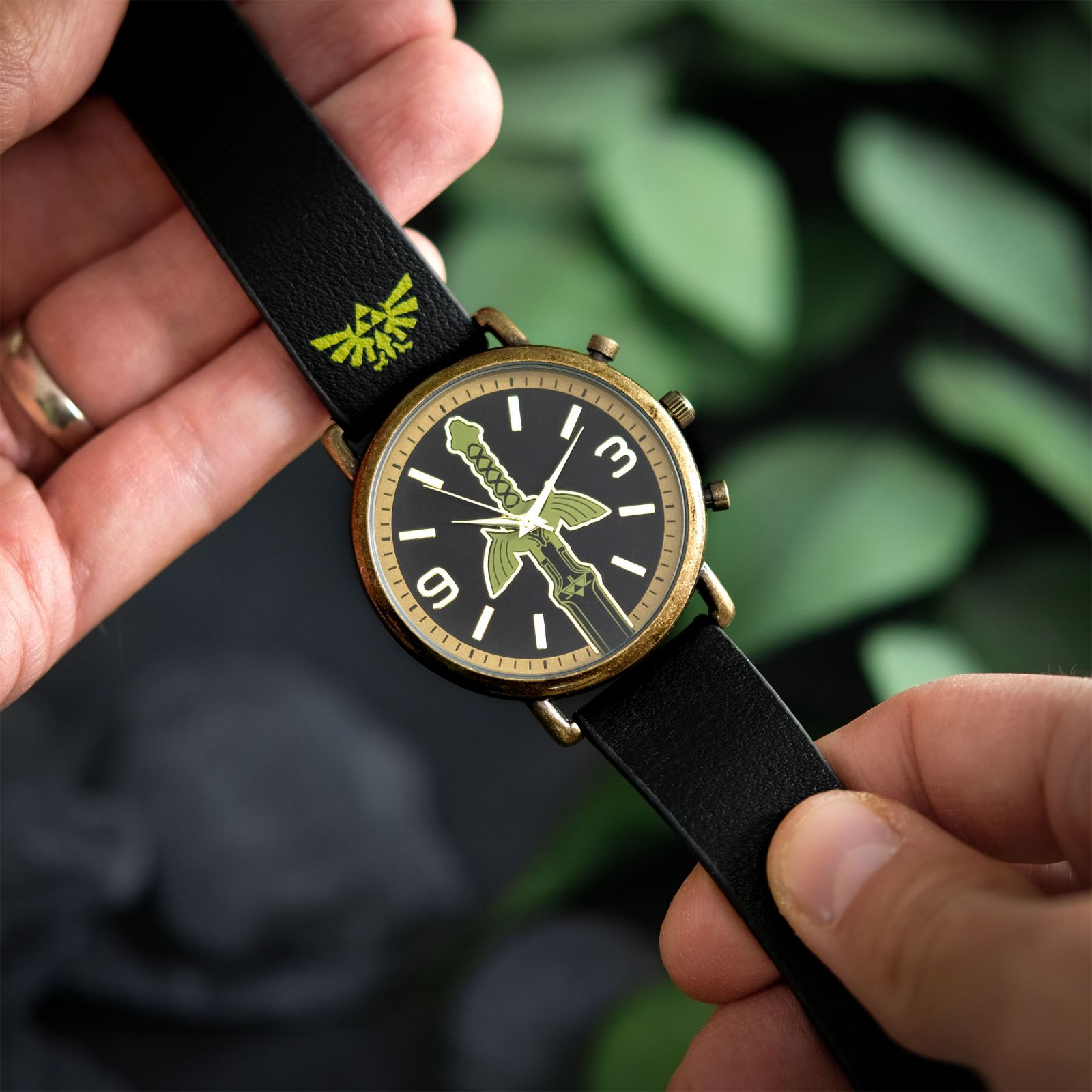 Zelda - Link Sword Wristwatch | Elbenwald