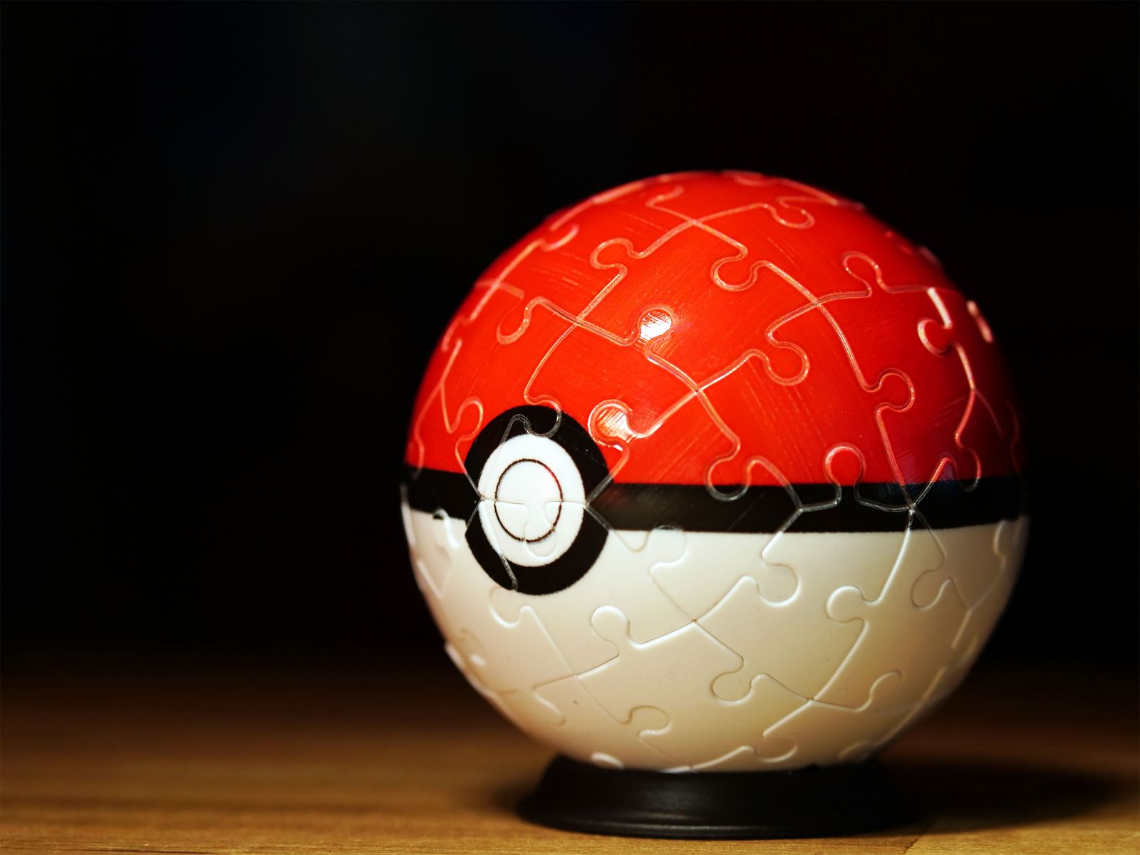 Pokemon - Pokeball 3D Puzzle-Ball | Elbenwald