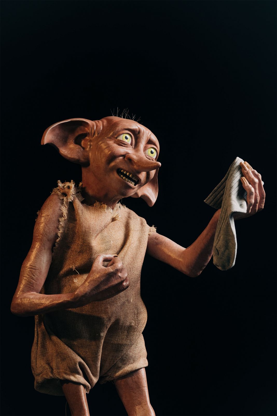 Dobby mit Socke Life-Size Statue Version 3 - Harry Potter | Elbenwald