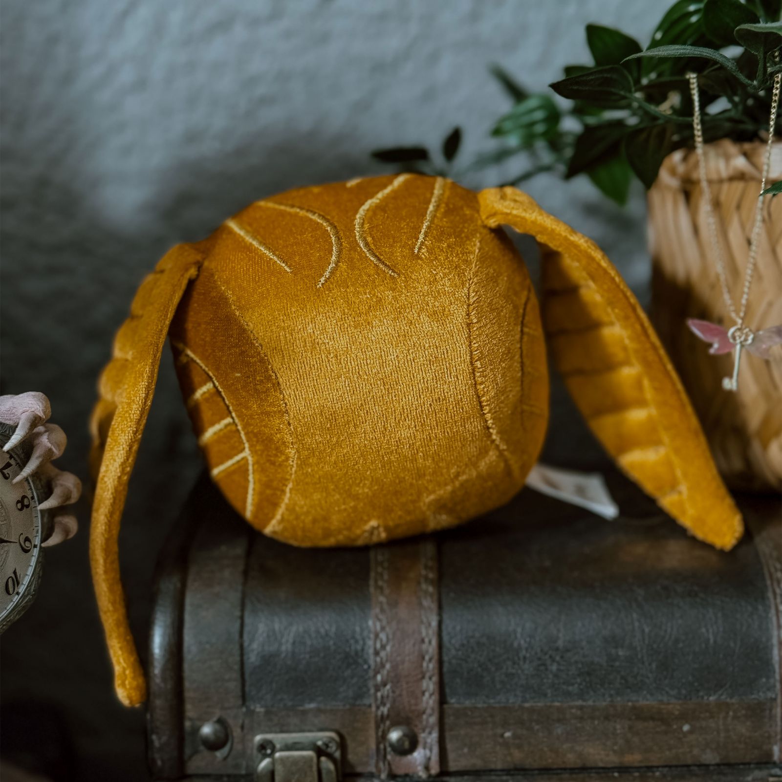 Harry Potter - Golden Snitch Plush Figure | Elbenwald