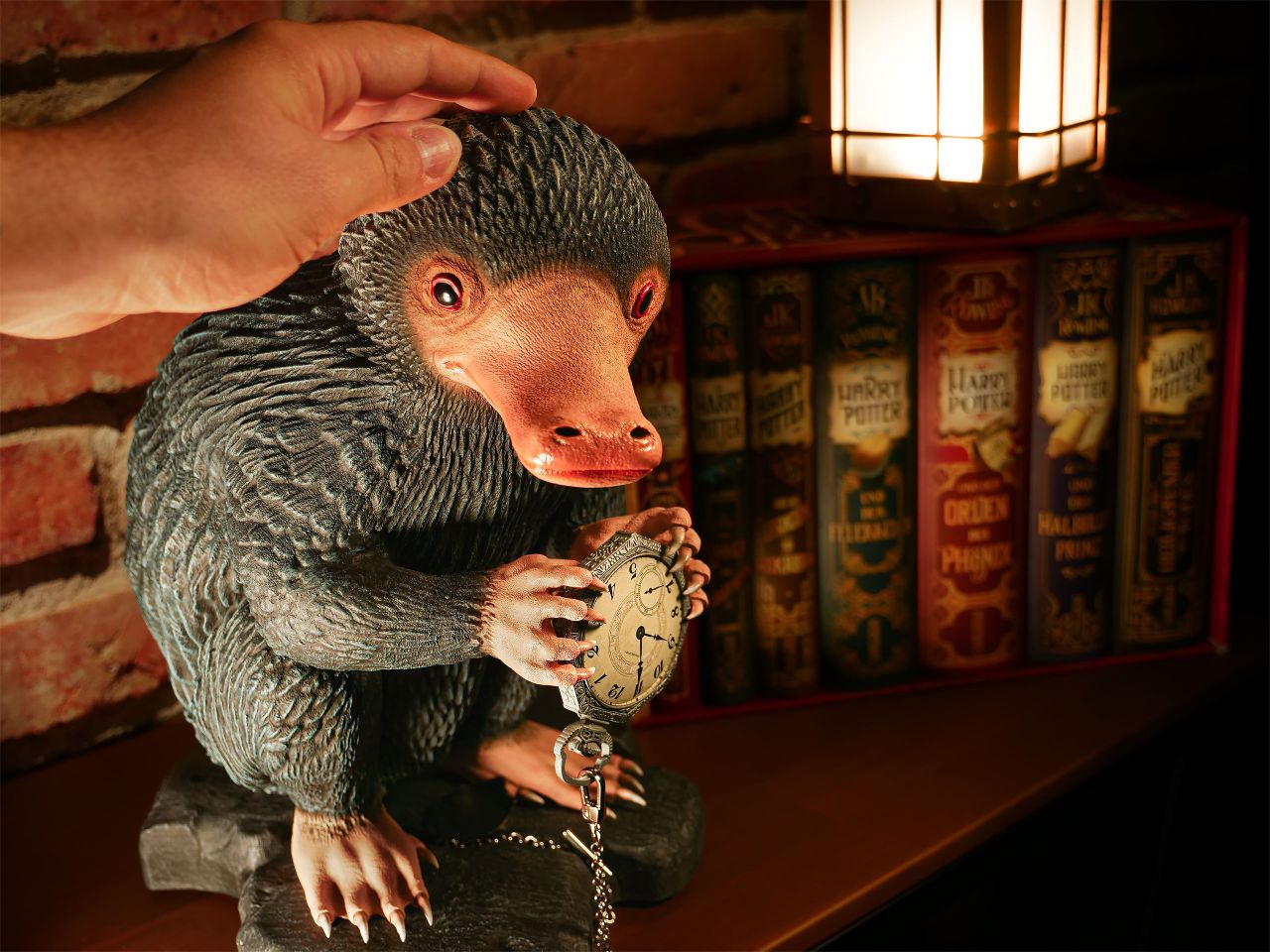 Niffler Life-Size Statue - Phantastische Tierwesen | Elbenwald