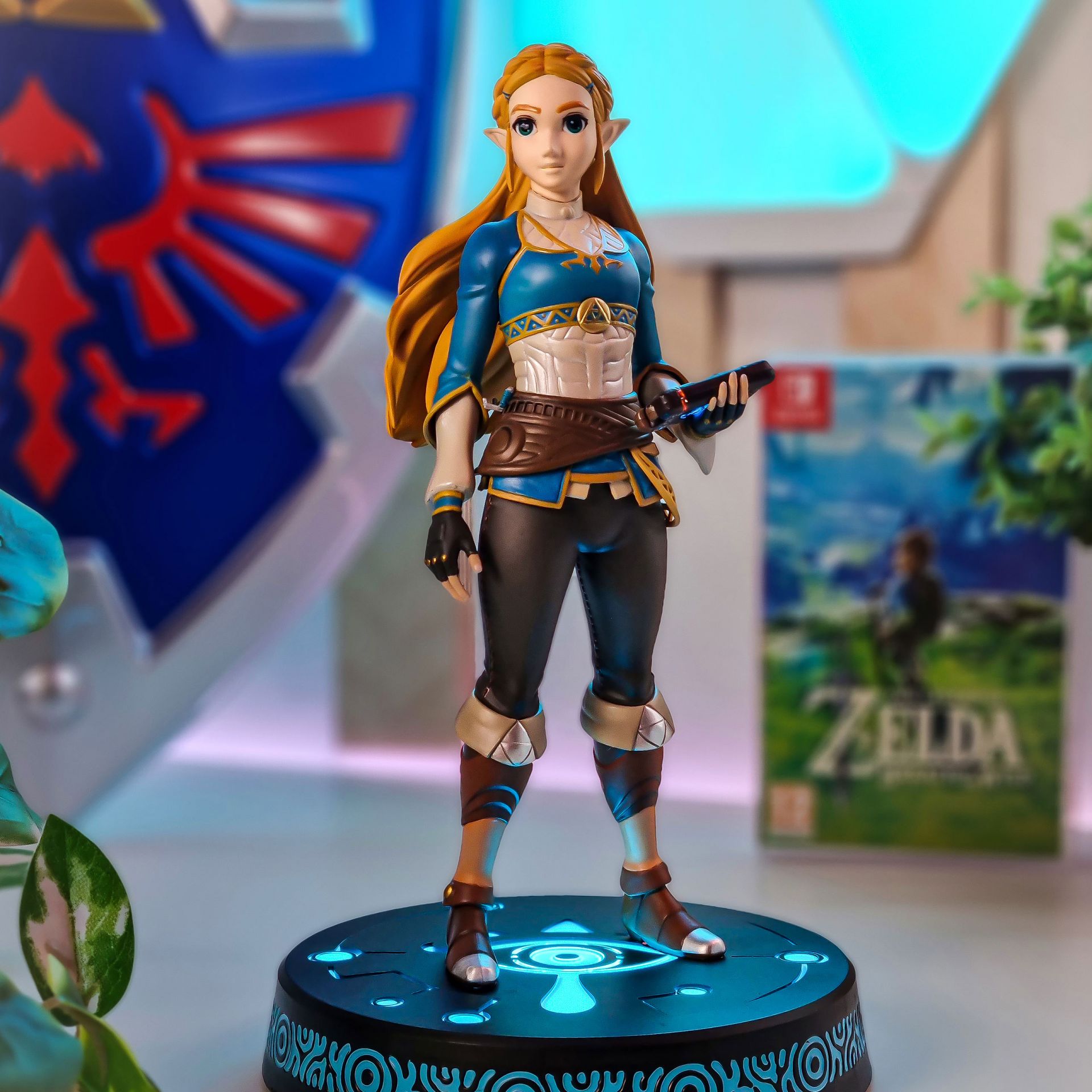 The Legend of Zelda - Breath of the Wild Zelda Statue Collector's ...