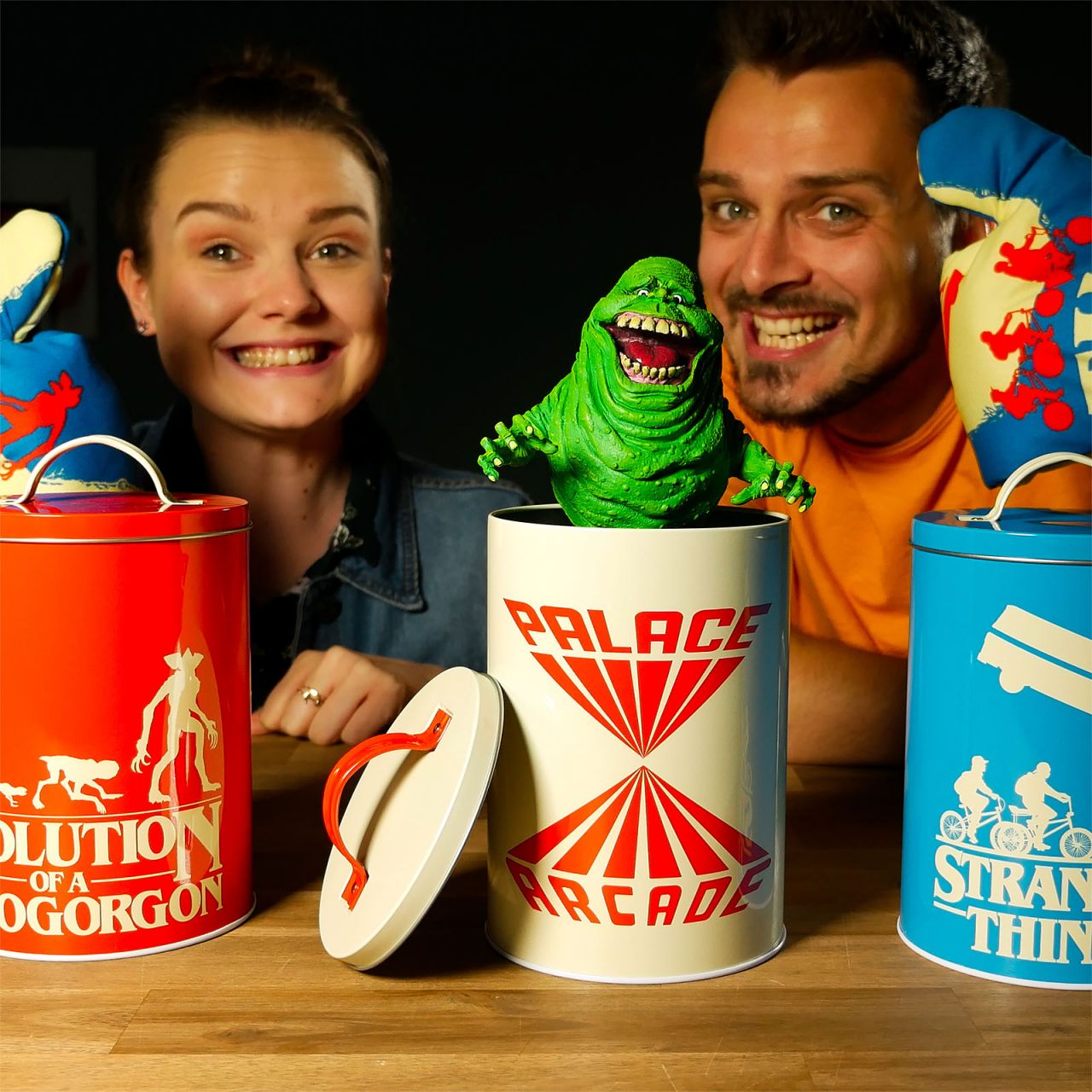 Stranger Things - Silhouette Cans 3-piece set | Elbenwald