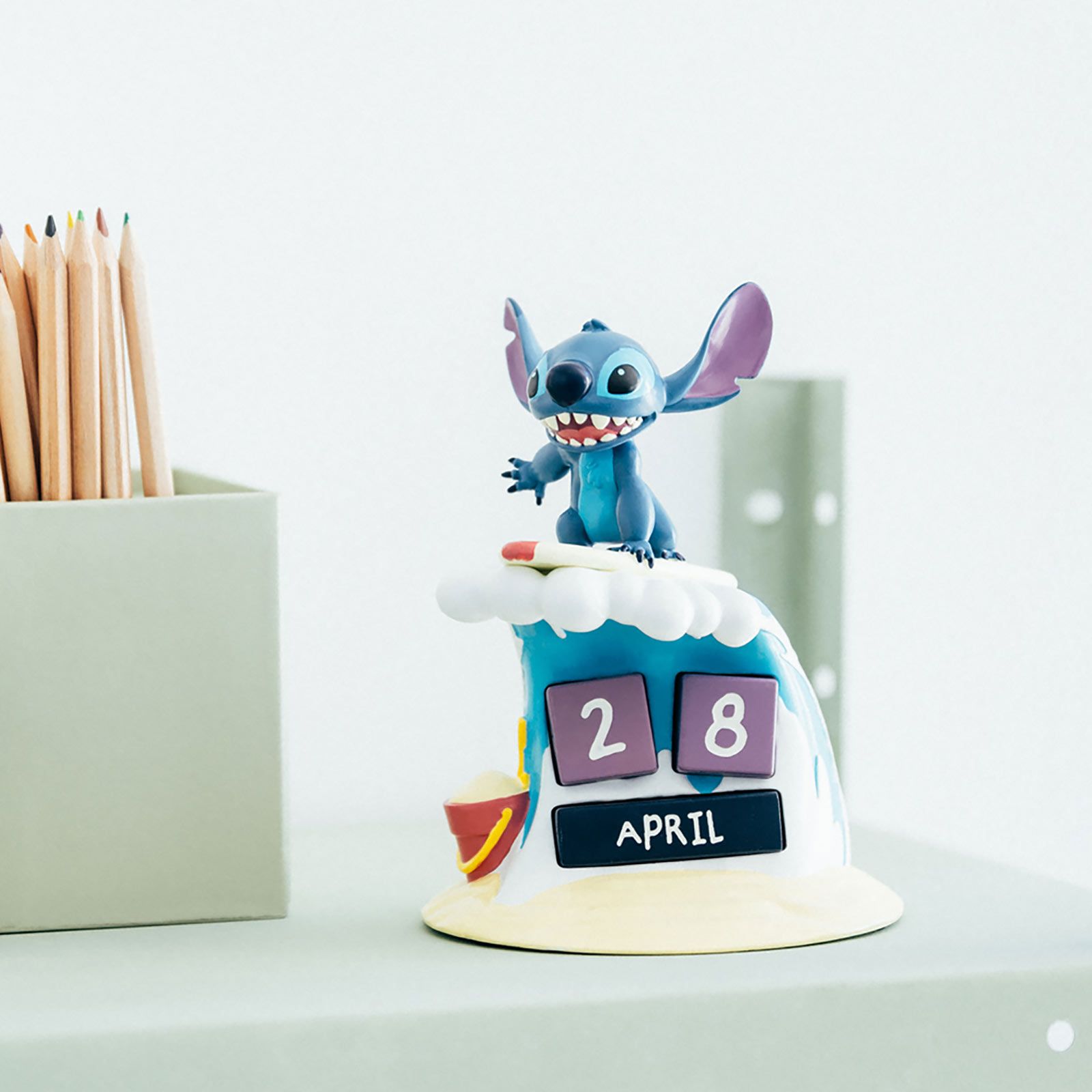 Stitch Surfer 3D Annual Calendar - Lilo & Stitch | Elbenwald
