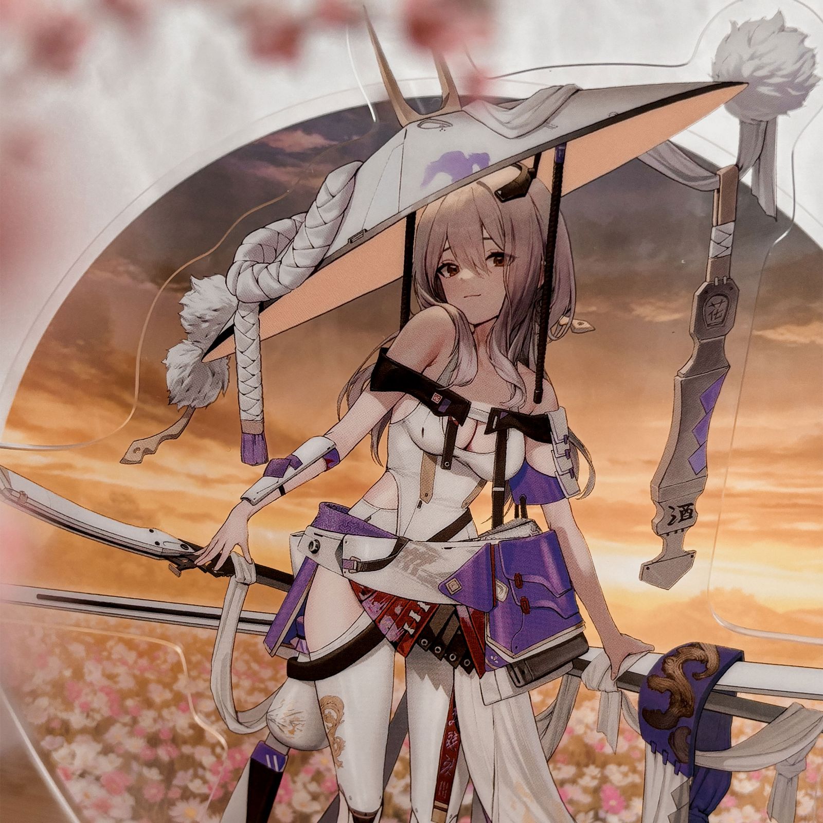 Goddess of Victory: Nikke - Scarlet Acrylic Figure | Elbenwald