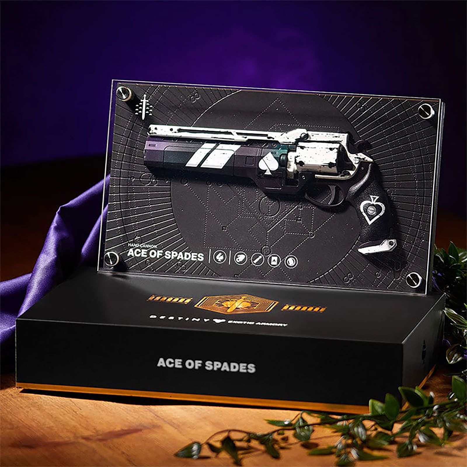Destiny - Ace of Spades Replica Exotic Armory Collection | Elbenwald