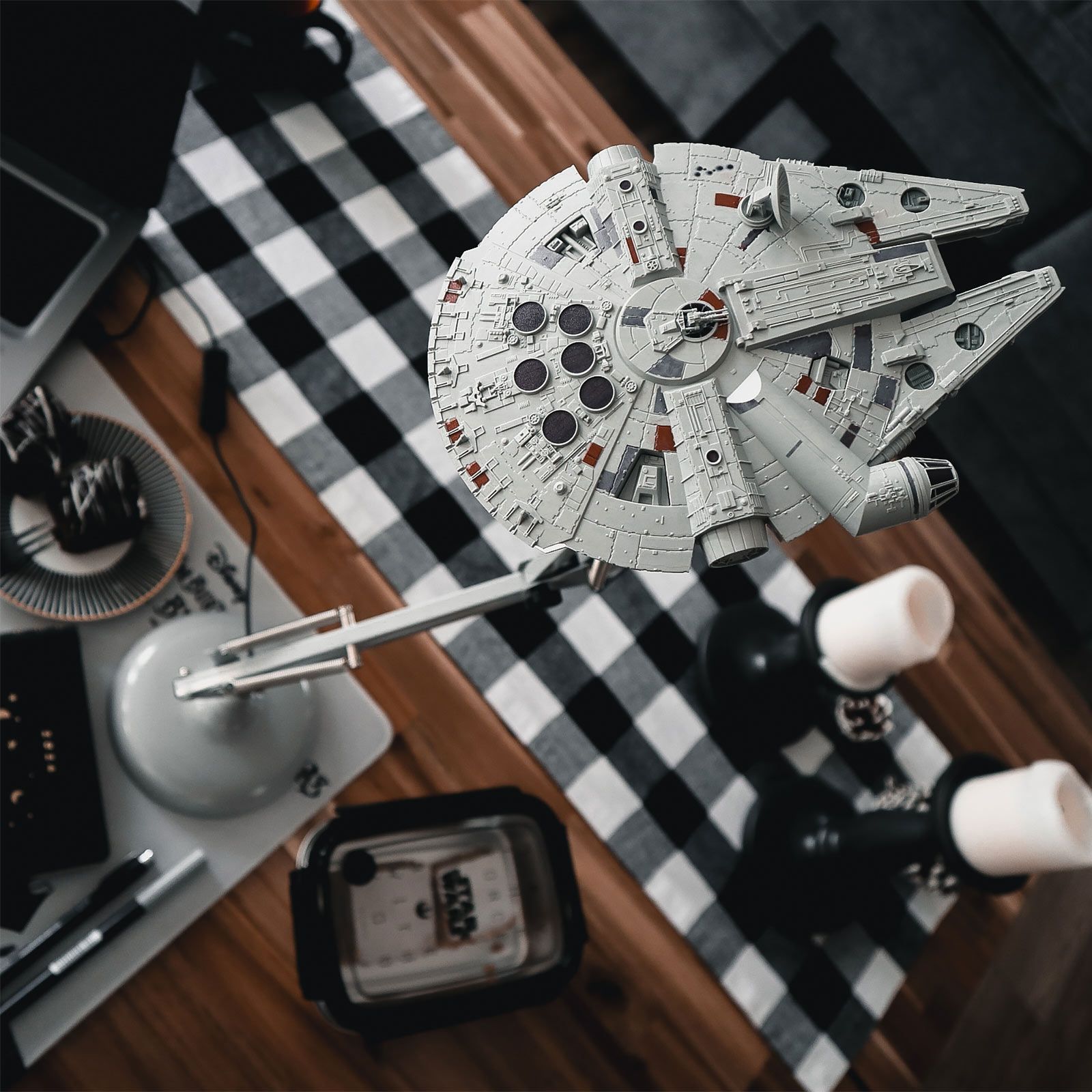 Star Wars - Millennium Falcon Tafellamp | Elbenwald
