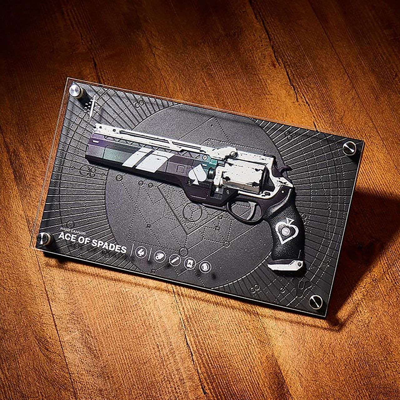 Destiny - Ace of Spades Replica Exotic Armory Collection | Elbenwald